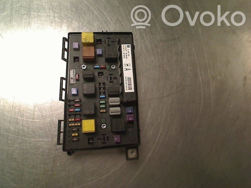 Opel Astra H Fuse box set, €66.55 | RRR