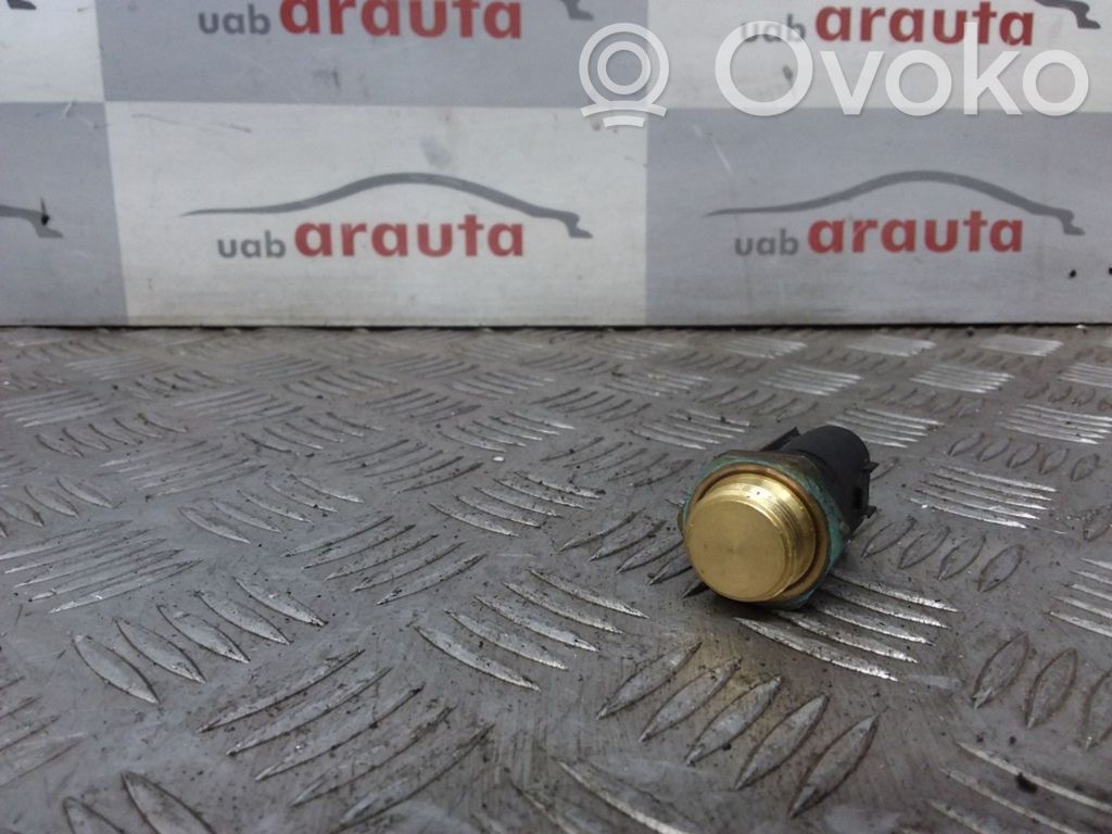 1J0959481A Volkswagen Polo IV 9N3 Coolant temperature sensor, €4.51 | RRR