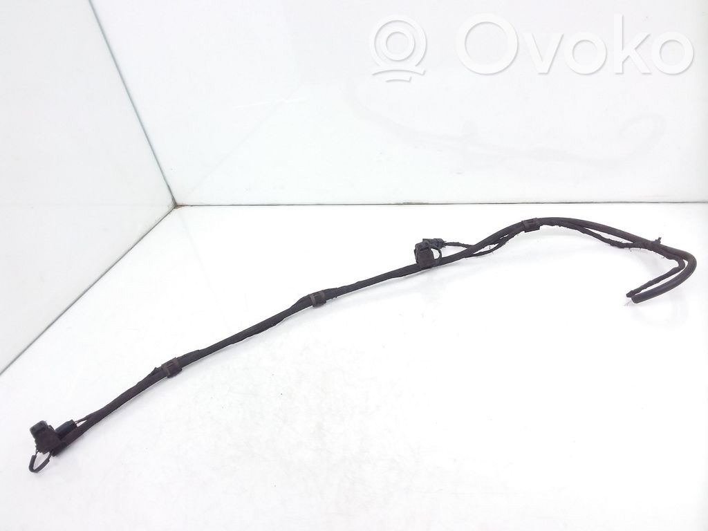 Mercedes-Benz E W211 Windshield washer spray nozzle, €30.00 | RRR
