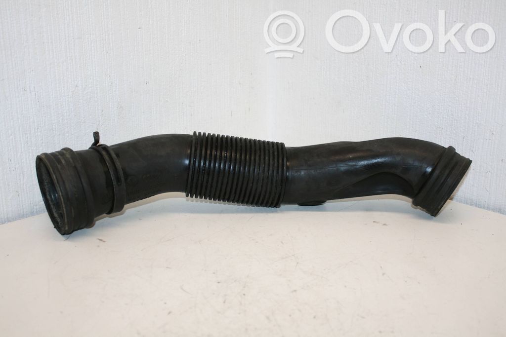 06B129627 Volkswagen PASSAT B5 Šļūtene (-es) / caurule (-es), 8,00 € | RRR