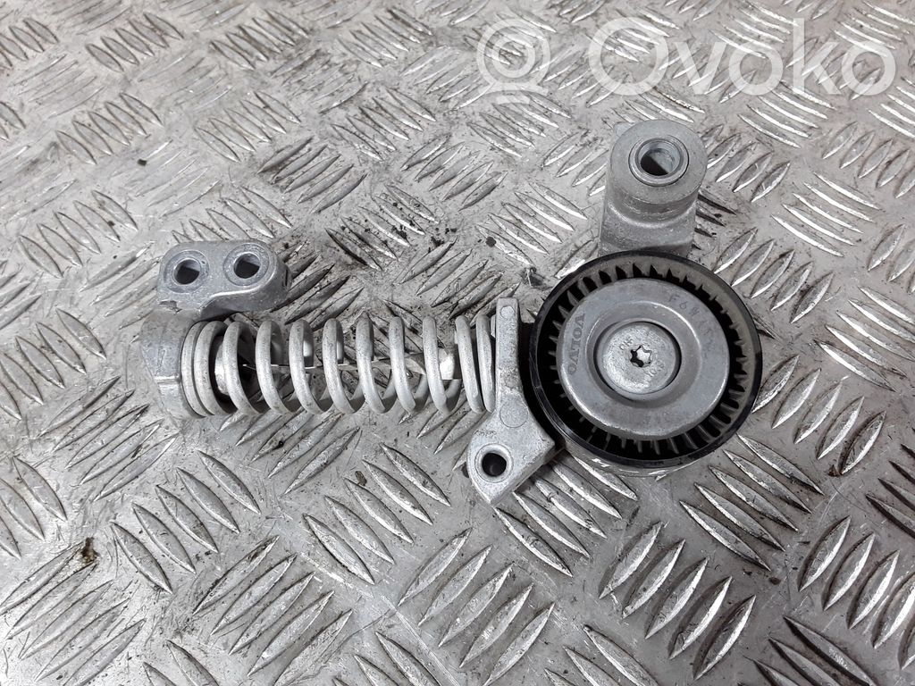 31460374 Volvo V60 Diržo įtempėjas, 9,50 € | RRR