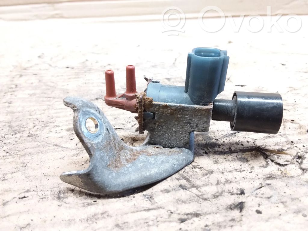 2586030070 Toyota Auris 150 Vacuum valve, €10.00 | RRR