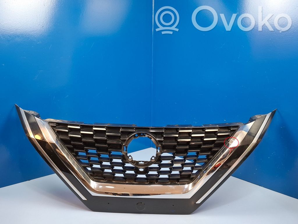 623106UAA Nissan Qashqai J12 Grille calandre supérieure de pare-chocs ...