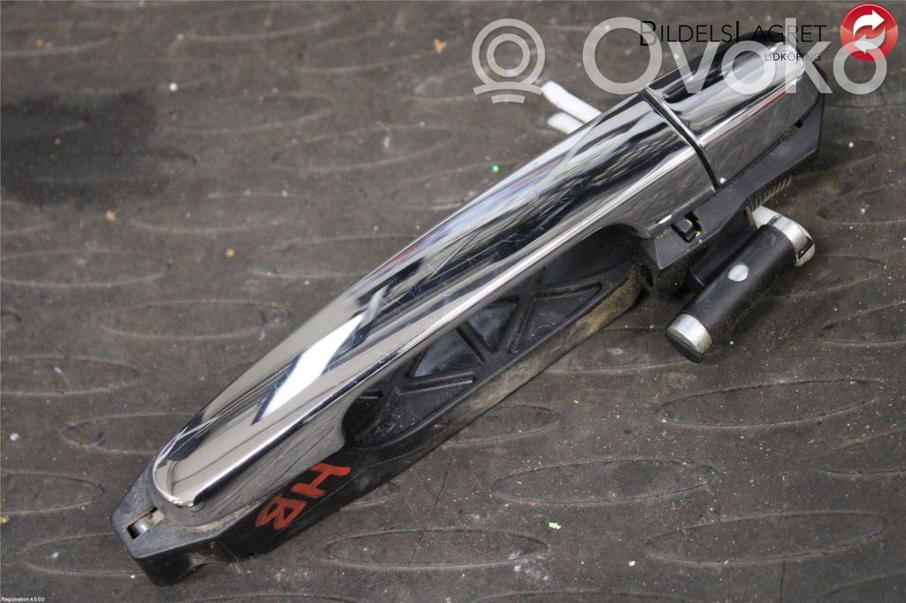 6921012260 Toyota Hilux (AN120, AN130) Front door exterior handle, €23. ...