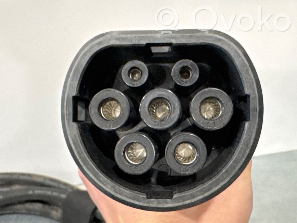 32324392 Volvo XC40 Câble de recharge voiture électrique, 200,00 € | OVOKO