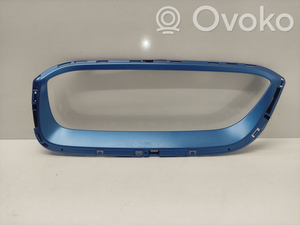 51137375883 BMW i3 Front bumper upper radiator grill, €17.50 | RRR