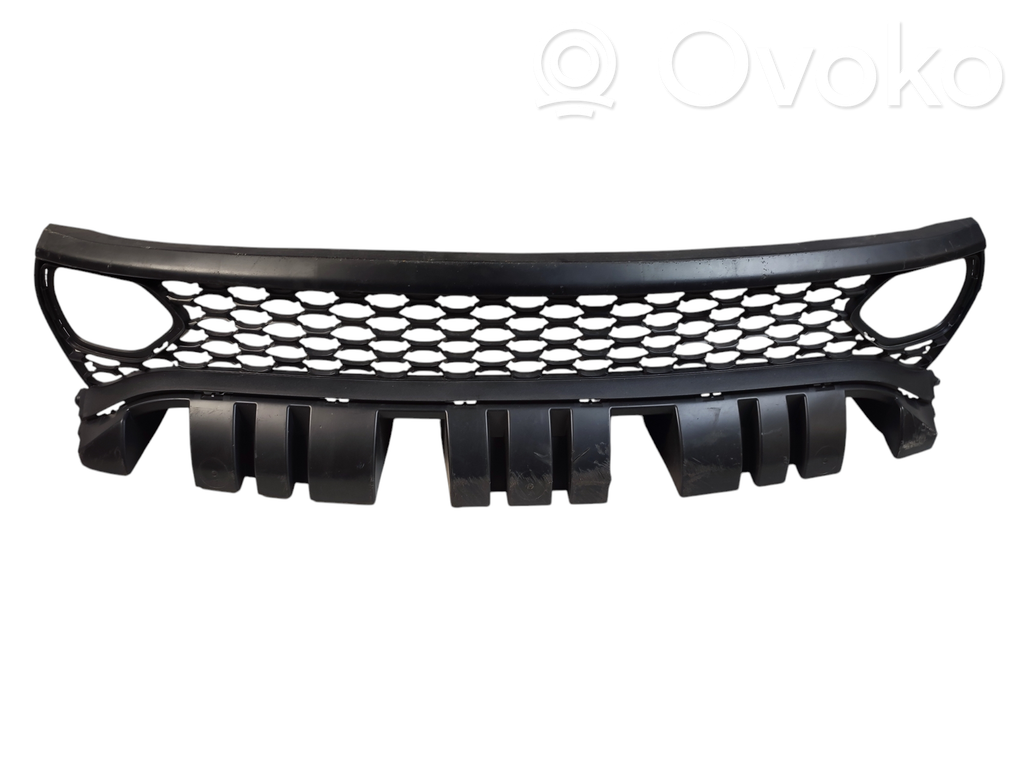 68417502AA Dodge Charger Front bumper upper radiator grill, €150.00 | RRR