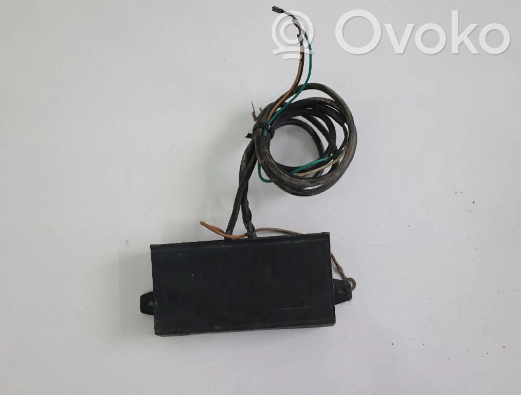 ESE2H838919 Trabant 601 Central console control unit, €82.00 | RRR