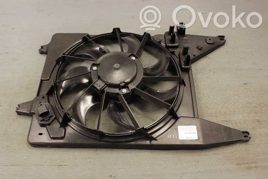 214815057R Dacia Sandero Ventilateur de refroidissement de radiateur ...