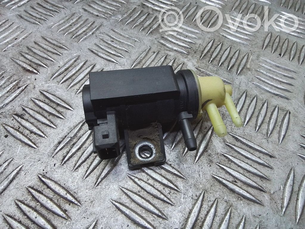 149566740R Nissan Navara D23 Turbo solenoid valve, €25.00 | RRR