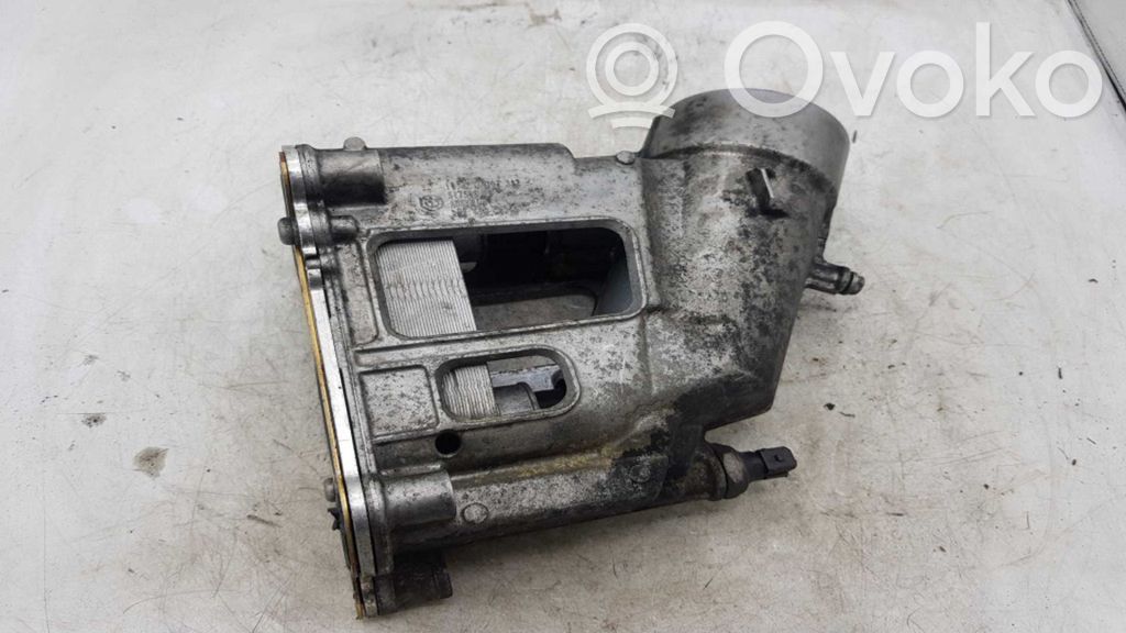 11427797392 BMW 5 E60 E61 Tepalo filtro laikiklis/ aušintuvas, 15,98 ...