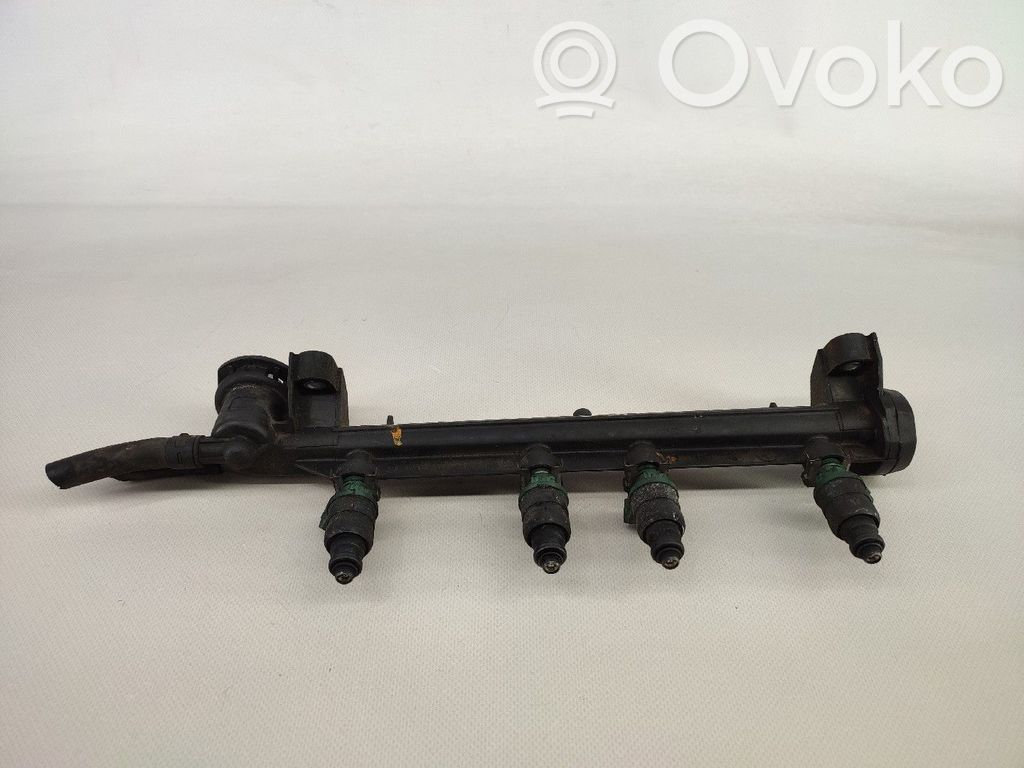 Seat Cordoba (6K) Tuyau de conduite principale de carburant, 36,00 ...