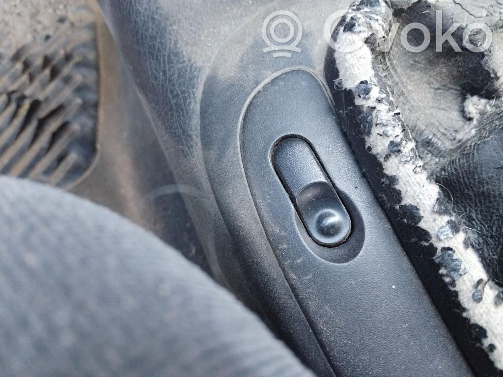 Opel Vectra B Electric window control switch, €22.13 | RRR