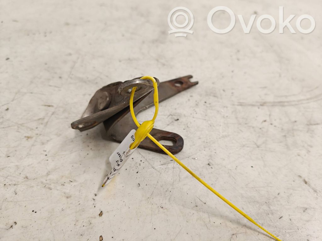 8572331 BMW 5 F10 F11 Other engine bay part, €30.00 | RRR