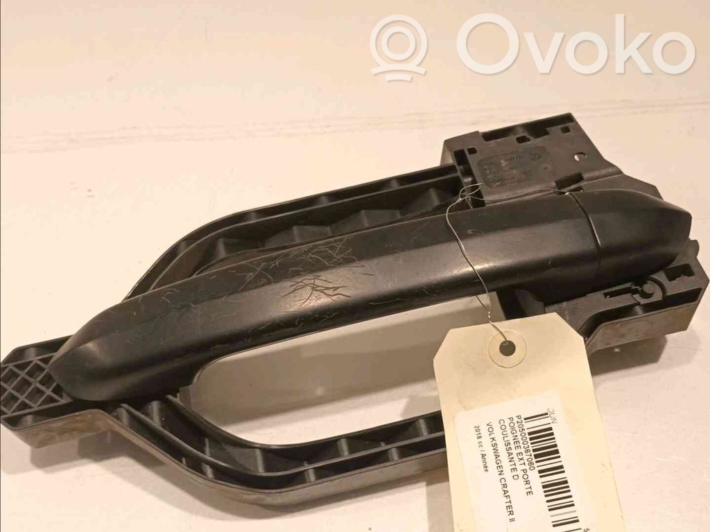 7C08372073FZ Volkswagen Crafter Front door exterior handle, €36.30 | RRR