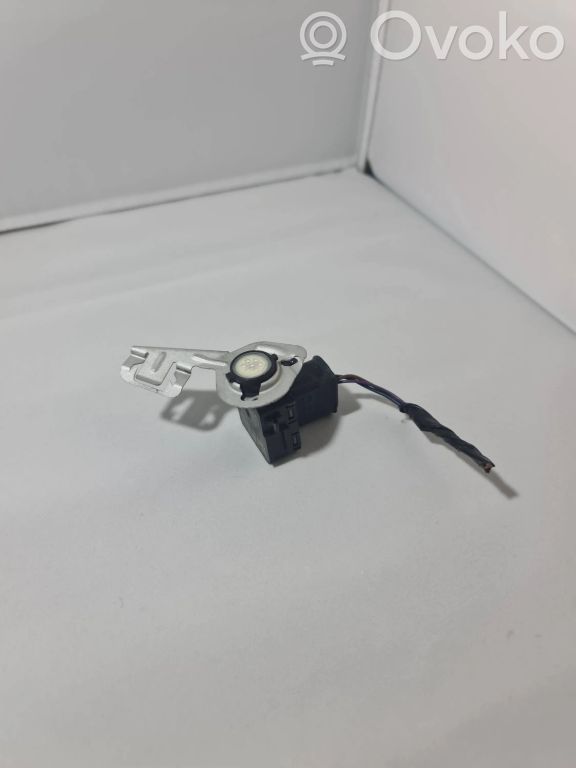 8K0907659A Porsche Cayenne (92A) Ilmanlaadun anturi, 4,00 € | OVOKO