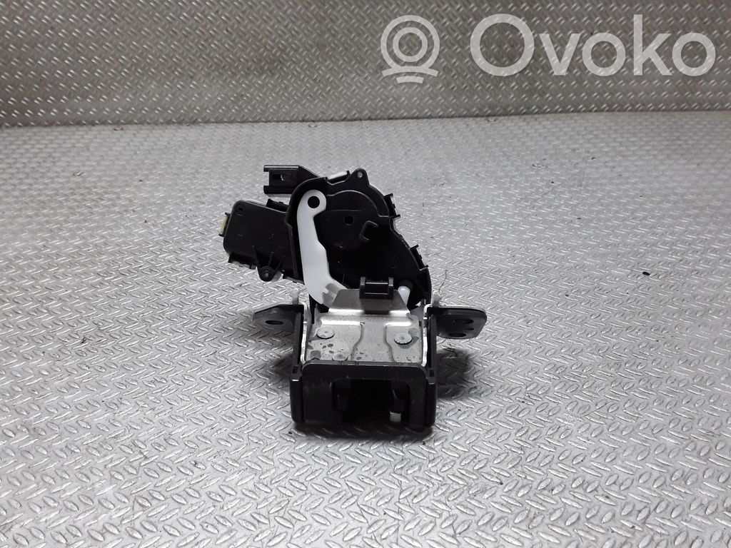 C6728 Mazda 3 II Tailgate/trunk/boot lock/catch/latch, €20.00 | RRR