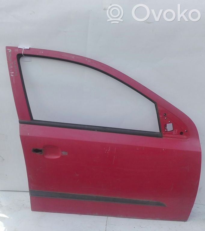 Opel Astra H Front door, €65.79 | RRR