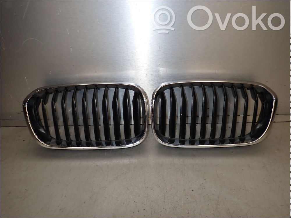 51137371747 BMW 1 F20 F21 Grille calandre supérieure de pare-chocs ...