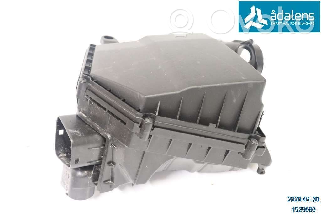 31474862 Volvo XC60 Boîtier de filtre à air, 60,00 € | OVOKO