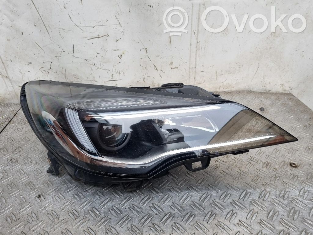 39081895 Opel Astra K Headlight/headlamp, €95.00 | RRR