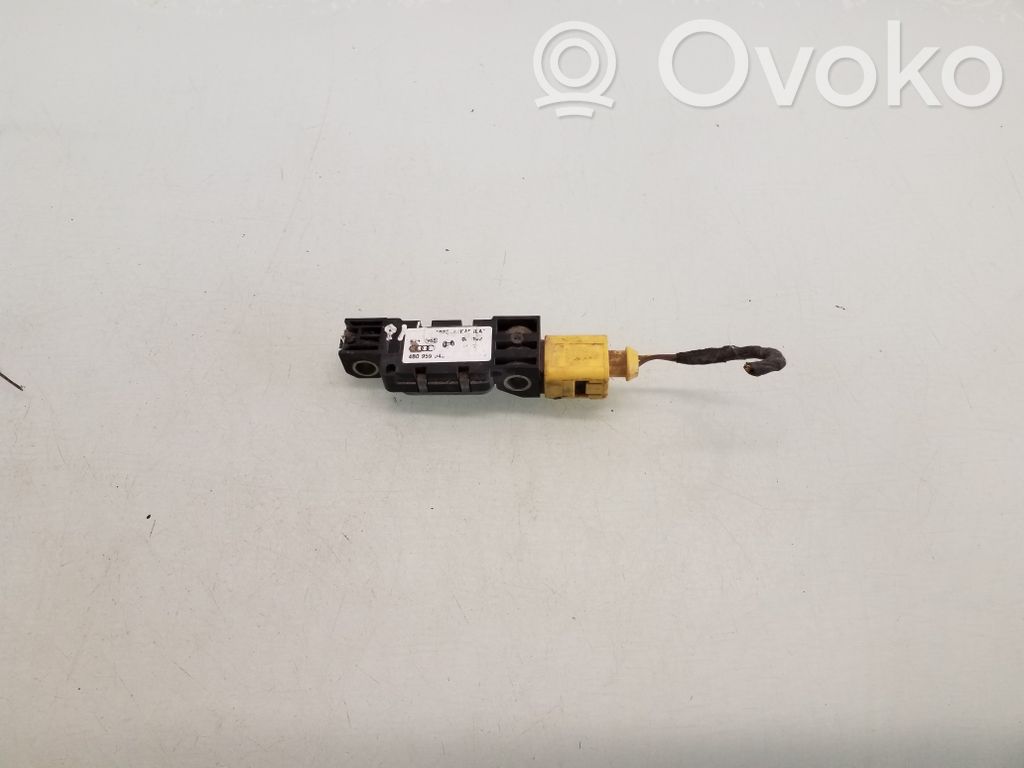 3B0973702 Audi A6 S6 C5 4B Turvatyynyn törmäysanturi, 5,00 € | OVOKO