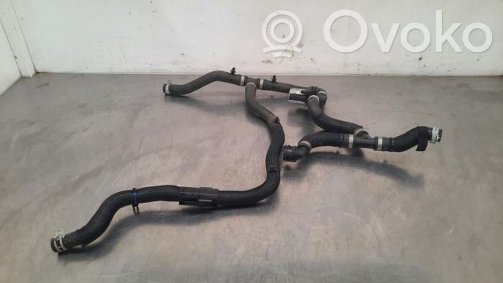 215017718R Renault Trafic III (X82) Electric auxiliary coolant/water ...