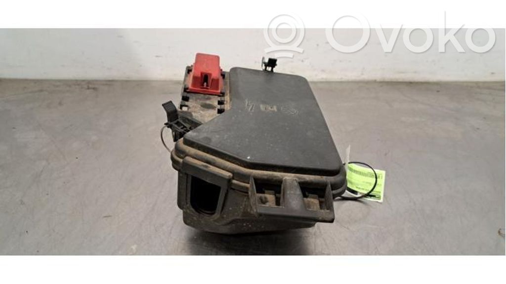 A4475450069 Mercedes-Benz Vito Viano W447 Boîte à fusibles, 61,53 € | OVOKO