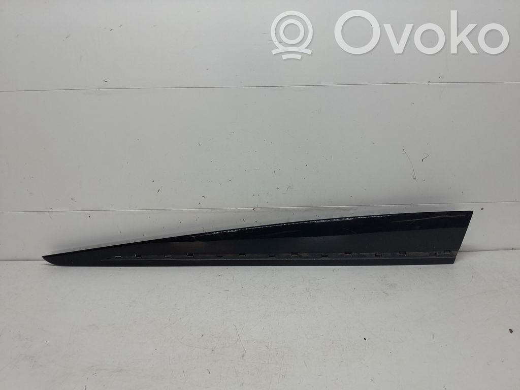 801862244R Renault Clio IV Etuoven lista (muoto), 29,00 € | OVOKO