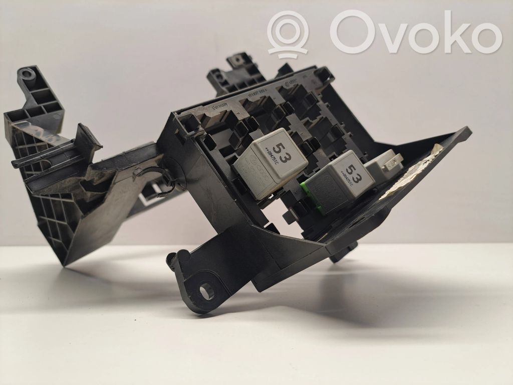 1T1937503A Volkswagen Caddy Boîte à fusibles relais, 12,49 € | OVOKO