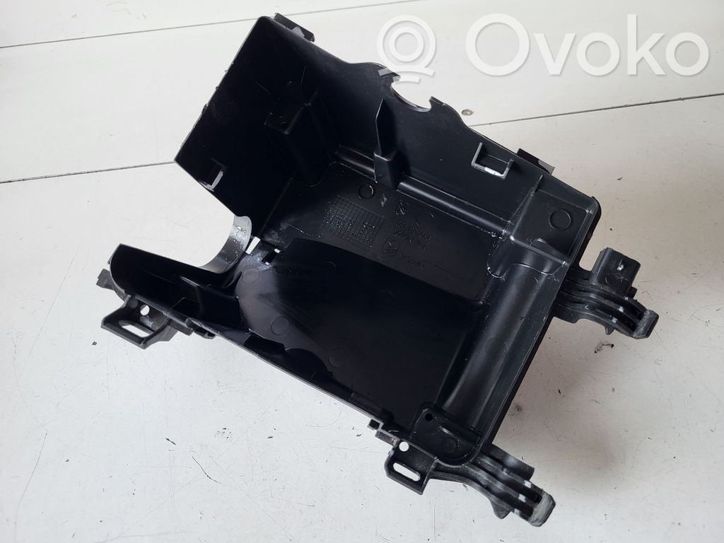 9804681980 Peugeot 3008 II Couvercle de boîte à fusibles, 30,00 € | OVOKO
