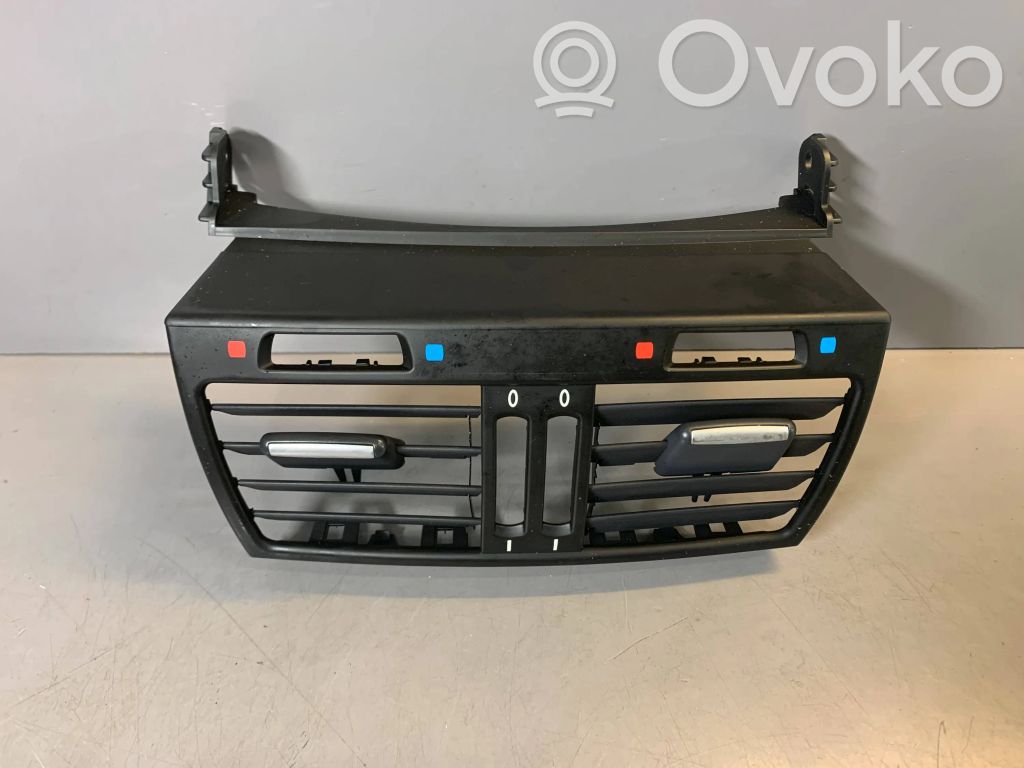 64226954954 BMW X5 E70 Grille d'aération arrière, 50,00 € | OVOKO