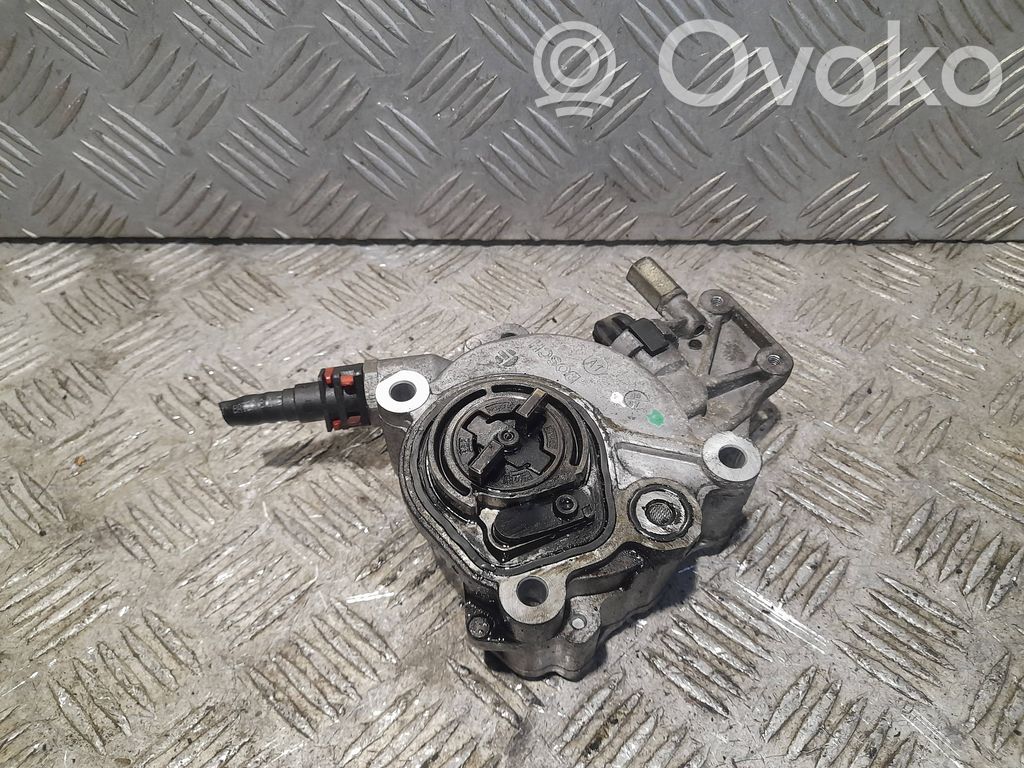 D171B1C22301T Land Rover Freelander 2 - LR2 Pompe à vide, 10,05 € | OVOKO