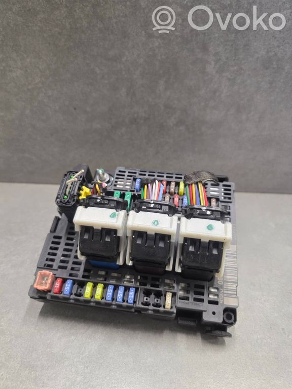 9810296380 Peugeot 308 Module de fusibles, 166,00 € | OVOKO