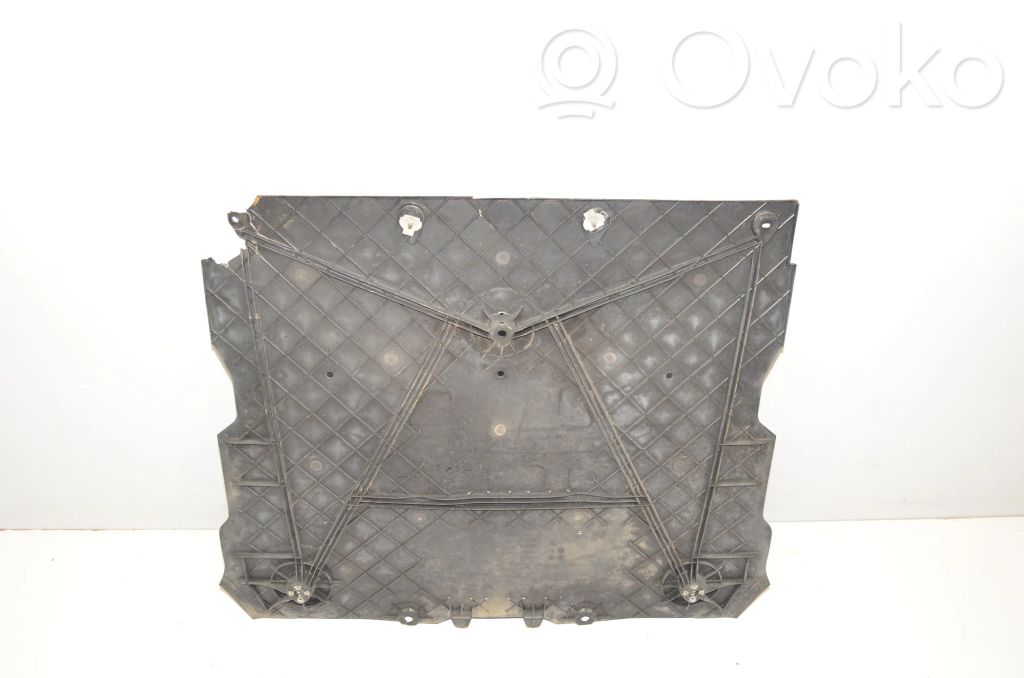 149915100C Tesla Model 3 Engine splash shield/under tray, €155.00 | RRR