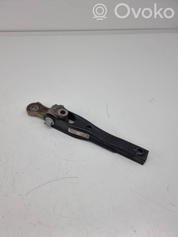 5q0199855c Volkswagen PASSAT B8 Gearbox mounting bracket, €16.00 | RRR