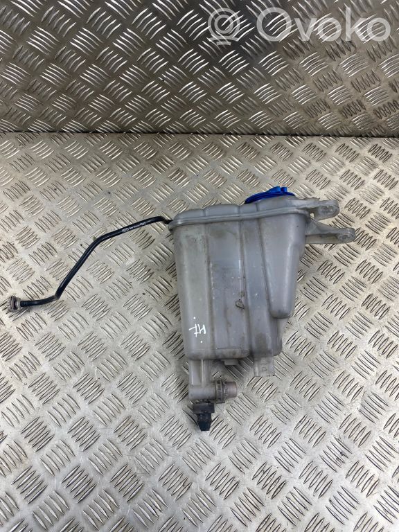 8K0121403Q Audi A4 S4 B8 8K Coolant expansion tank/reservoir, €10.00 | RRR