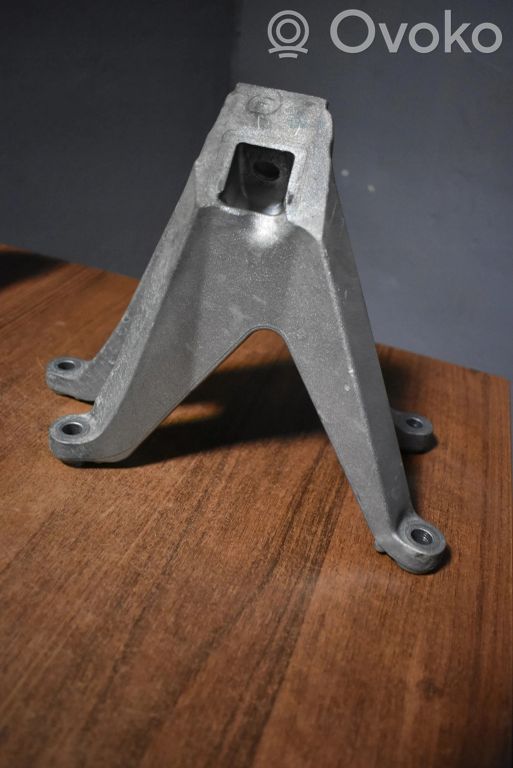 7853647 BMW M5 F90 Engine mount bracket, €71.47 | RRR