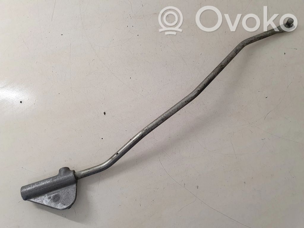 A2112670032 Mercedes-Benz C W204 Pavarų perjungimo traukė, 4,99 € | RRR