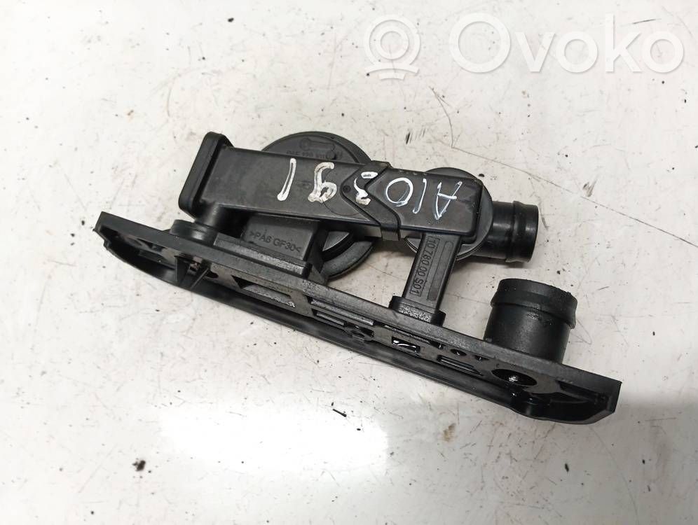 06f129101 Audi TT TTS Mk2 Reniflard / tuyau reniflard d'huile, 32,26 ...