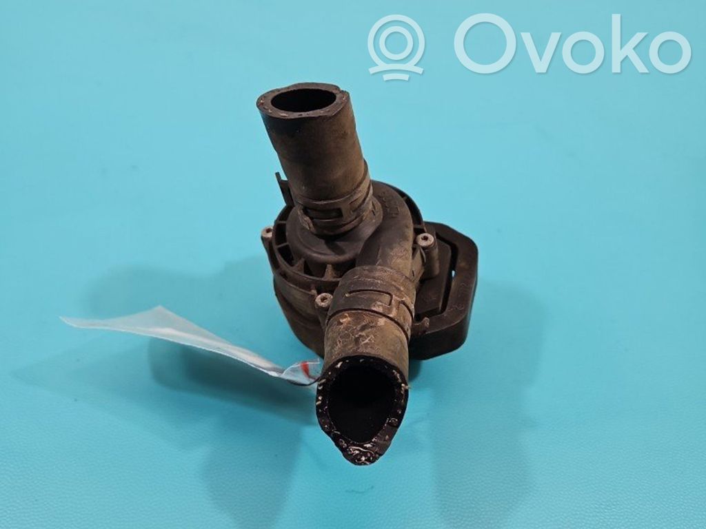 02775822 Volkswagen Crafter Electric auxiliary coolant/water pump, €18. ...