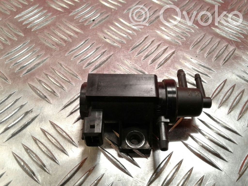 MK667899 Mitsubishi Canter Capteur de pression d'air, 44,28 € | OVOKO