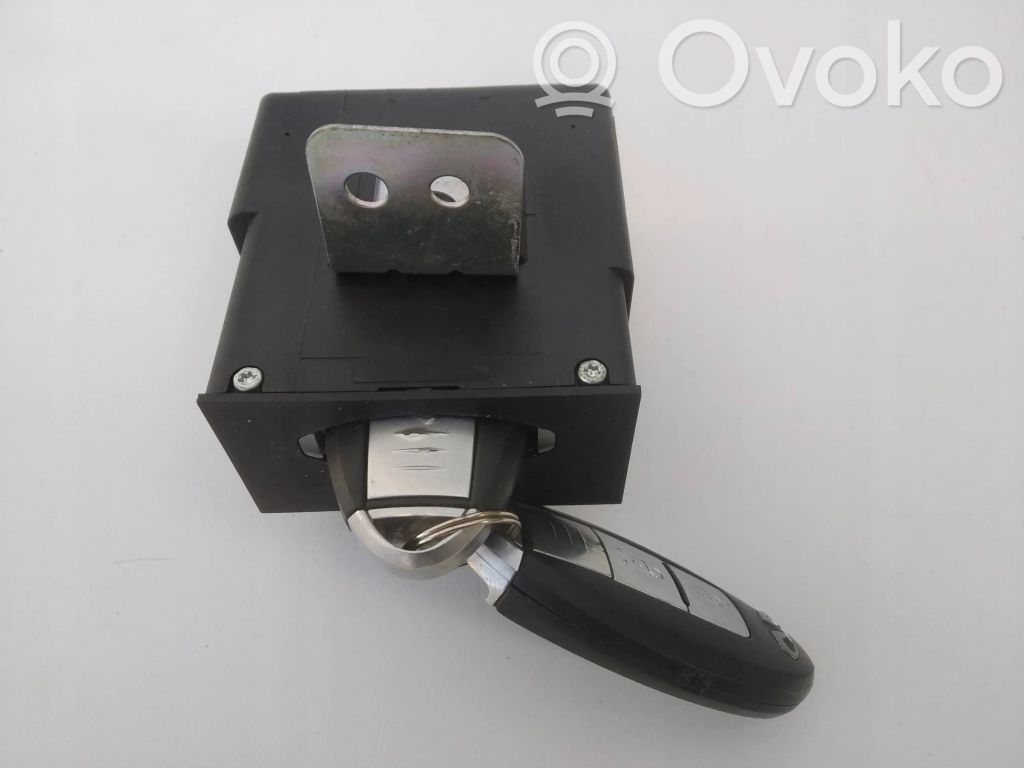 285F51CA0A Infiniti QX70 S51 Engine ECU kit and lock set, €209.41 | RRR