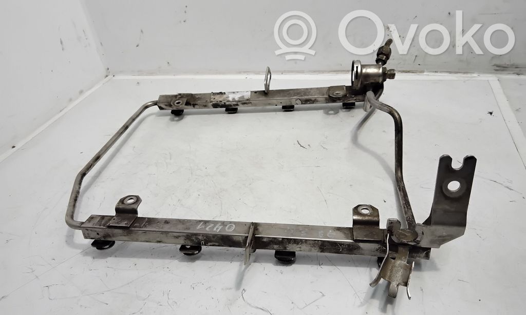 077133681G Audi A8 S8 D2 4D Linea principale tubo carburante, 12,00 ...