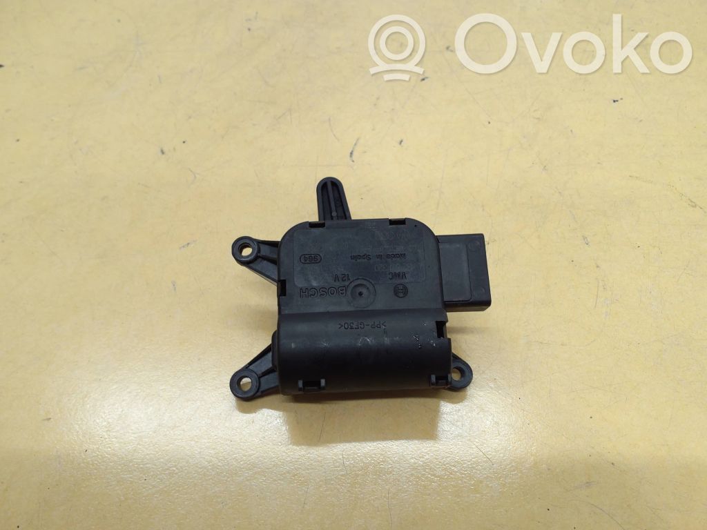 0132801320 Volkswagen Touareg I Air flap motor/actuator, €10.00 | RRR