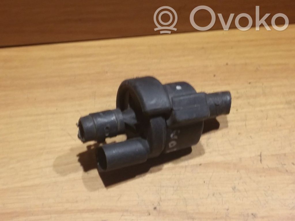 058133458 Volkswagen Phaeton Électrovanne turbo, 11,00 € | OVOKO