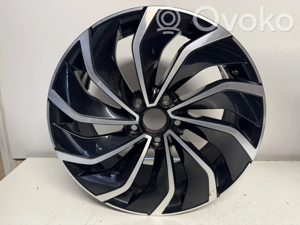 5H0601025D Volkswagen Golf VII Jante alliage R18, 199,00 € | OVOKO