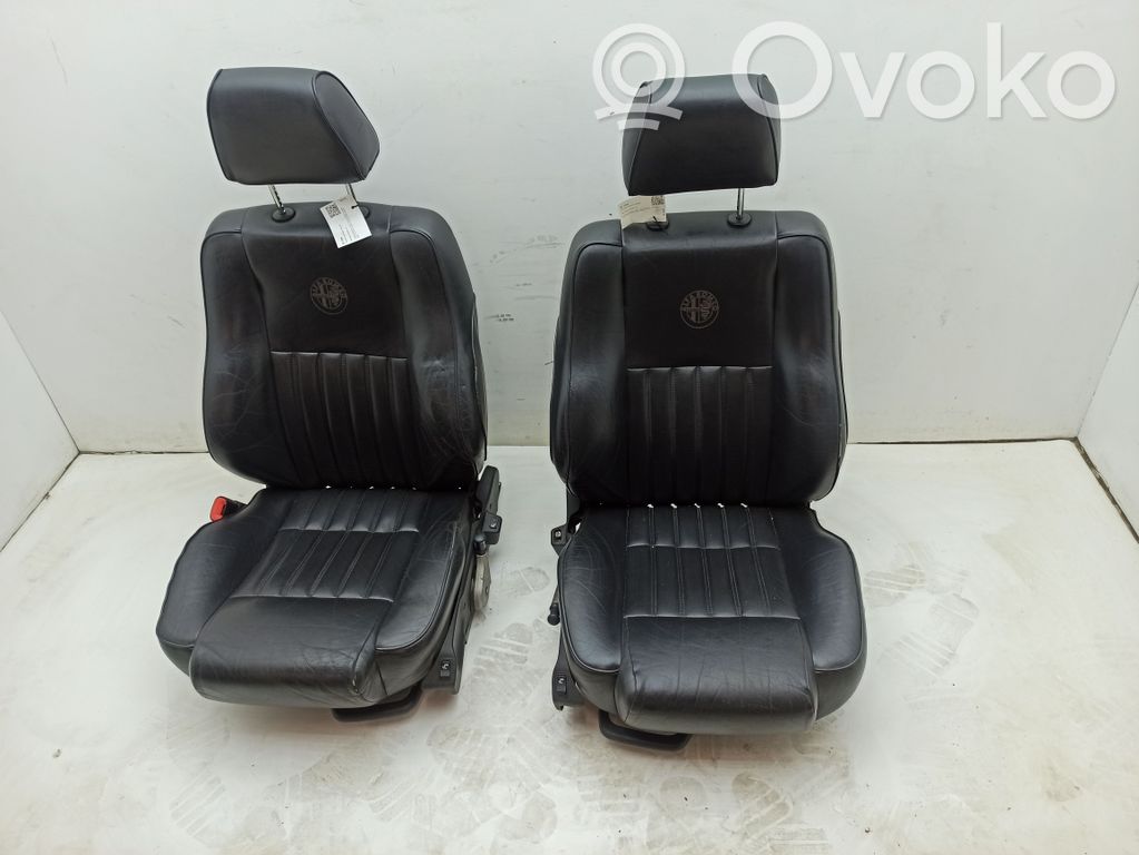 Alfa Romeo 166 Set di rivestimento sedili e portiere, 249,99 € | OVOKO