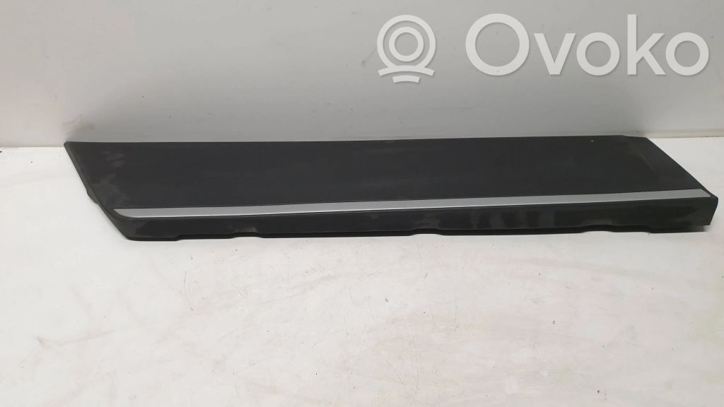 31276155 Volvo XC70 Moulure de porte arrière, 33,00 € | OVOKO