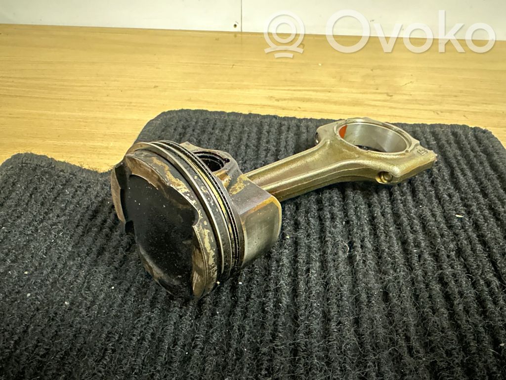 9494399 BMW X1 F48 F49 Piston with connecting rod, €99.99 | RRR